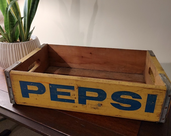 Antique Pepsi Crate ~ Vintage Wooden Crate ~ Retro Pepsi ~ Vintage ...