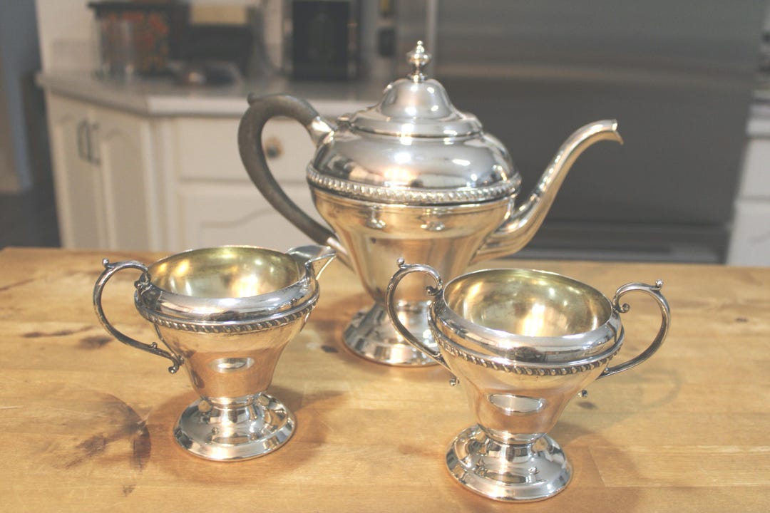 Estate Sale!!! Classic English Breakfast Treat - Silver Plate Tea ...