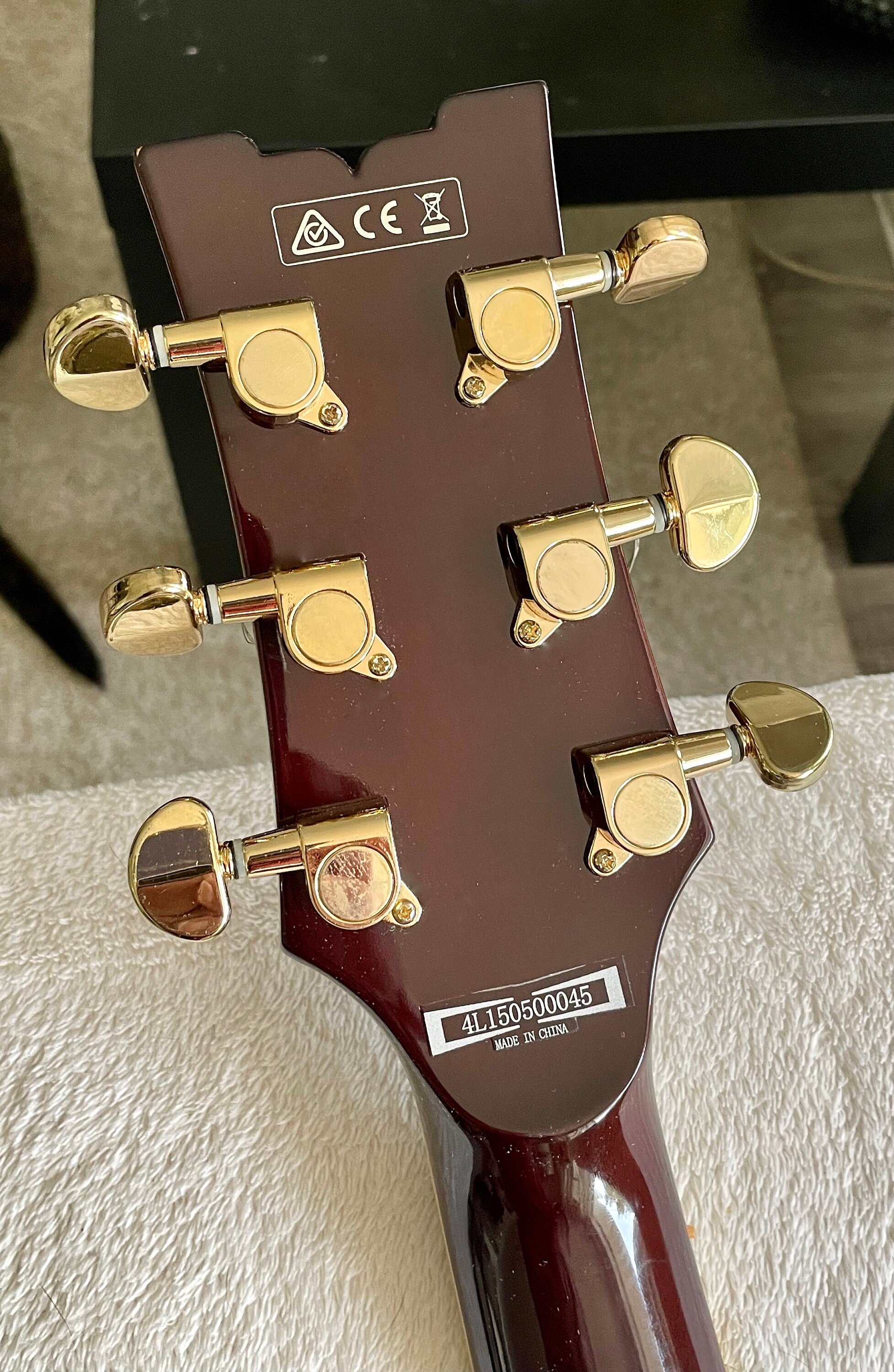Ibanez Electric Guitar AR 420 - Light Violin Sunburst Pearl Ibanez Electric Guitar AR 420 - Light Violin Sunburst Pearl