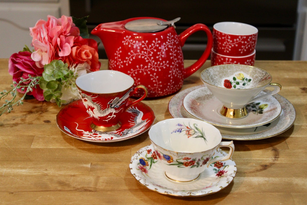 Teacups Saucers Teapots - David' S Tea Metal Strainer; Castle Moriage ...