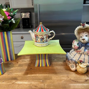 SADLER Circus Carousel Teapot Fiesta PACIFIC RIM Cabana Striped Cake ...