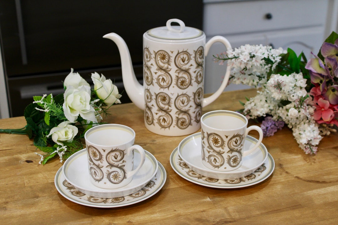 Famous Wedgwood Coffee Set - Mint Condition - Susie Cooper 1970s ...