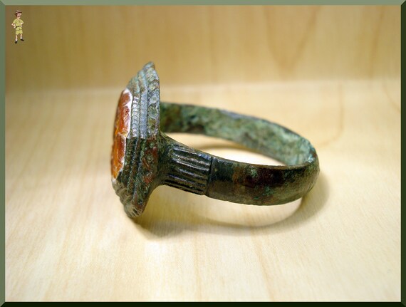Rare BYZANTINE BRONZE Ring Late Medieval with Carneli… - Gem