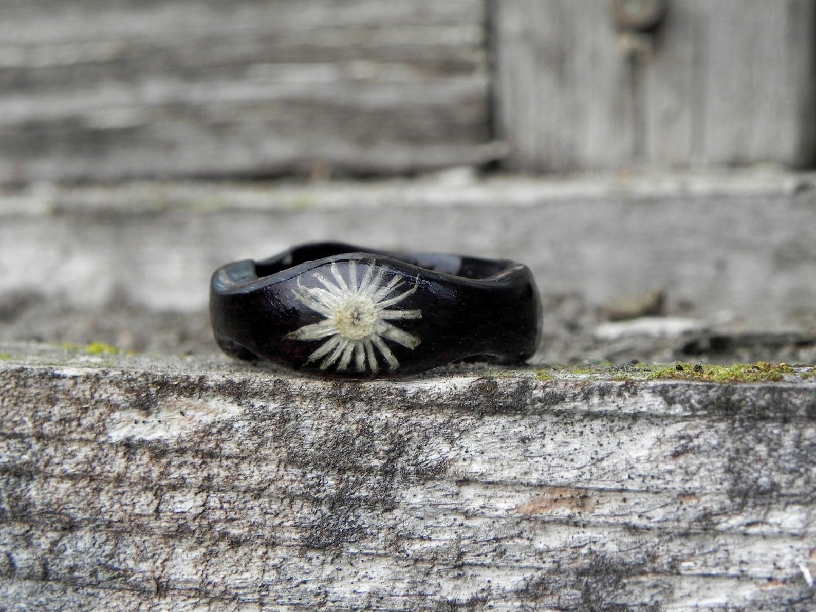 Flower Wood Ring, Black Plant Ring, Bentwood Women Ring, Wedding Women ...
