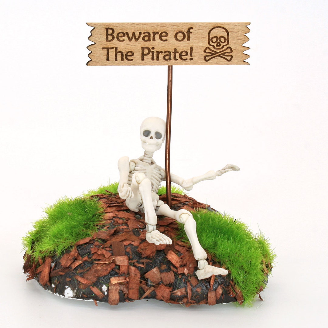 Pirate Signs, Miniature Sign for Pirate Themed Garden, Miniature ...