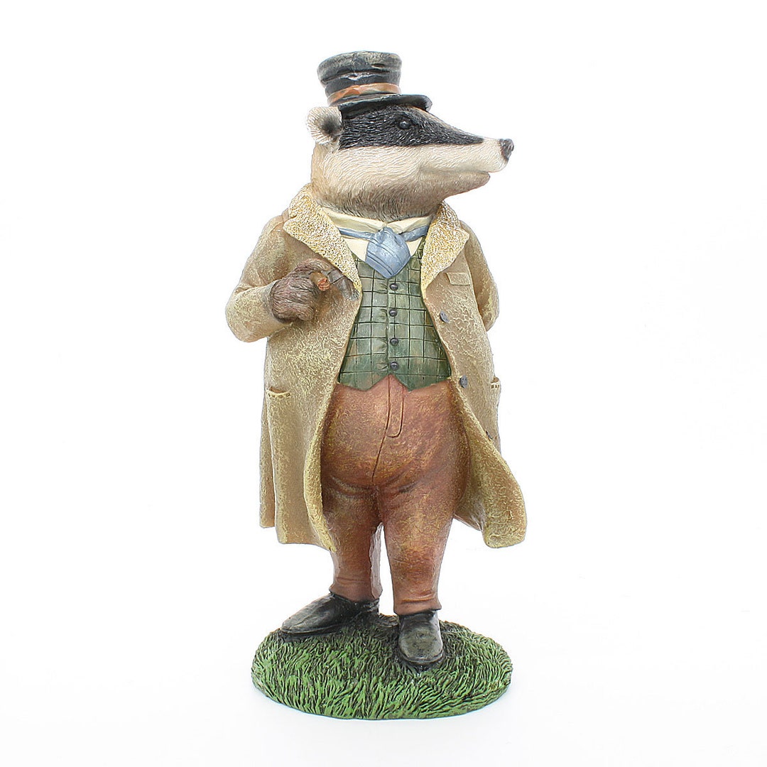 Mr Badger, Wind in the Willows Character Figure, Home or Garden, 28 Cm ...