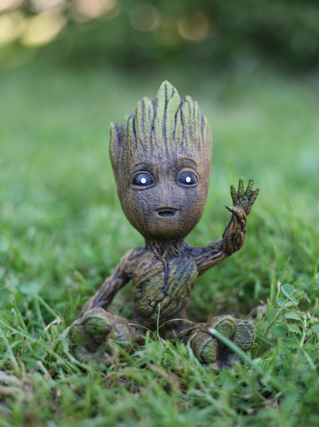 Cute Waving Baby Groot Figure Avengers Infinity War Marvel Guardians of ...