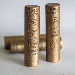 Cobalt-60 Drop & Run Prop, 3d Printed Replica - Etsy