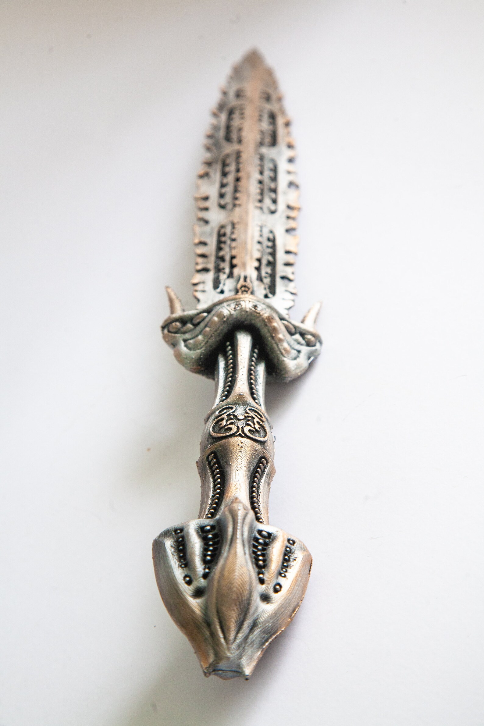 Riddick's Necromonger Irgun knife 3D printed Unofficial | Etsy