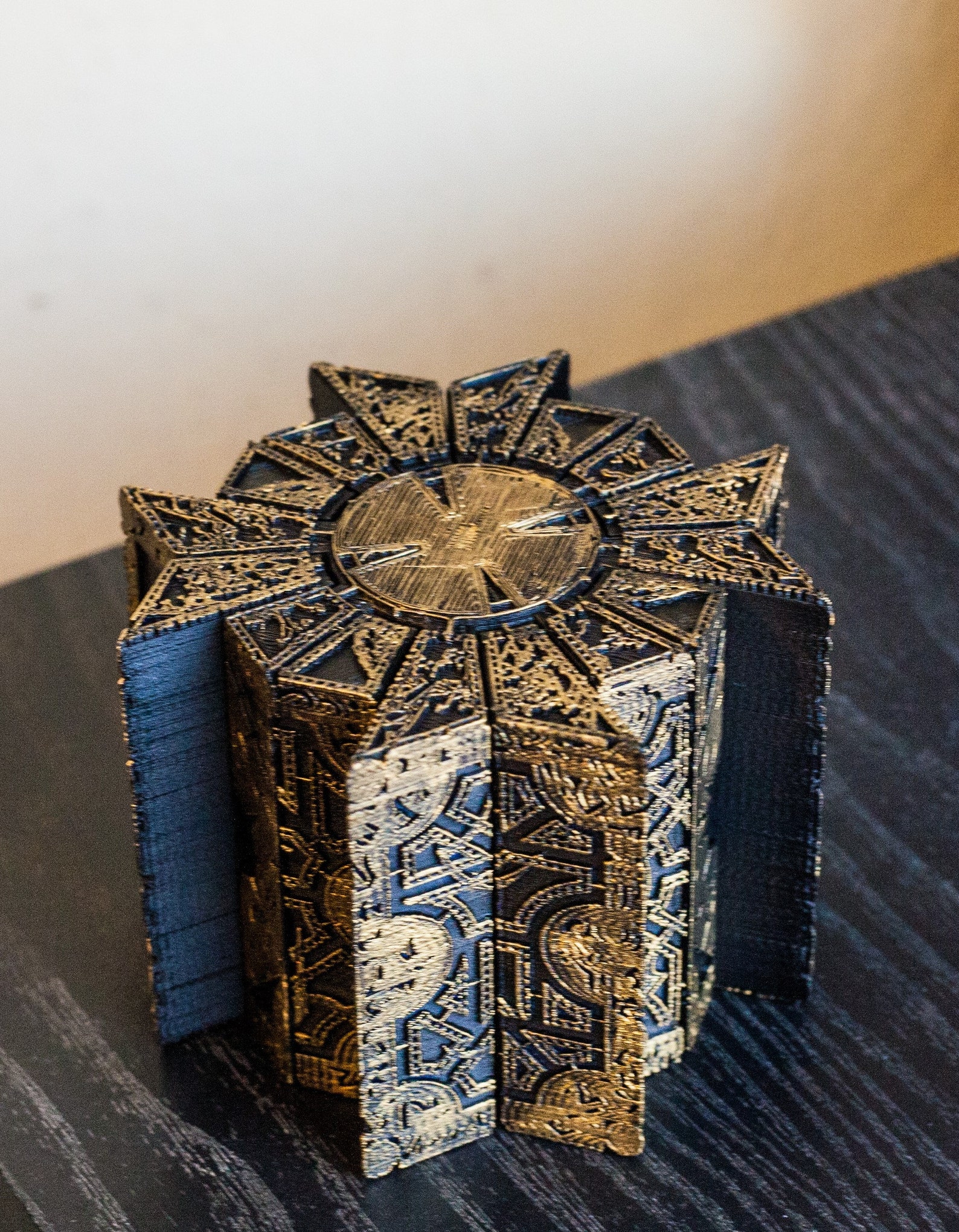 HELLRAISER Puzzle Box Lemarchand's Box 3D Printed Lament Configuration Halloween Decor Cenobite ...