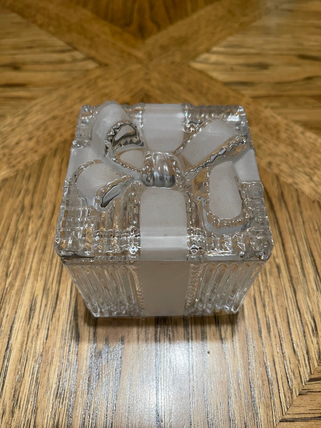 Vintage Crystal Present Gift Trinket Box With Lid - Etsy