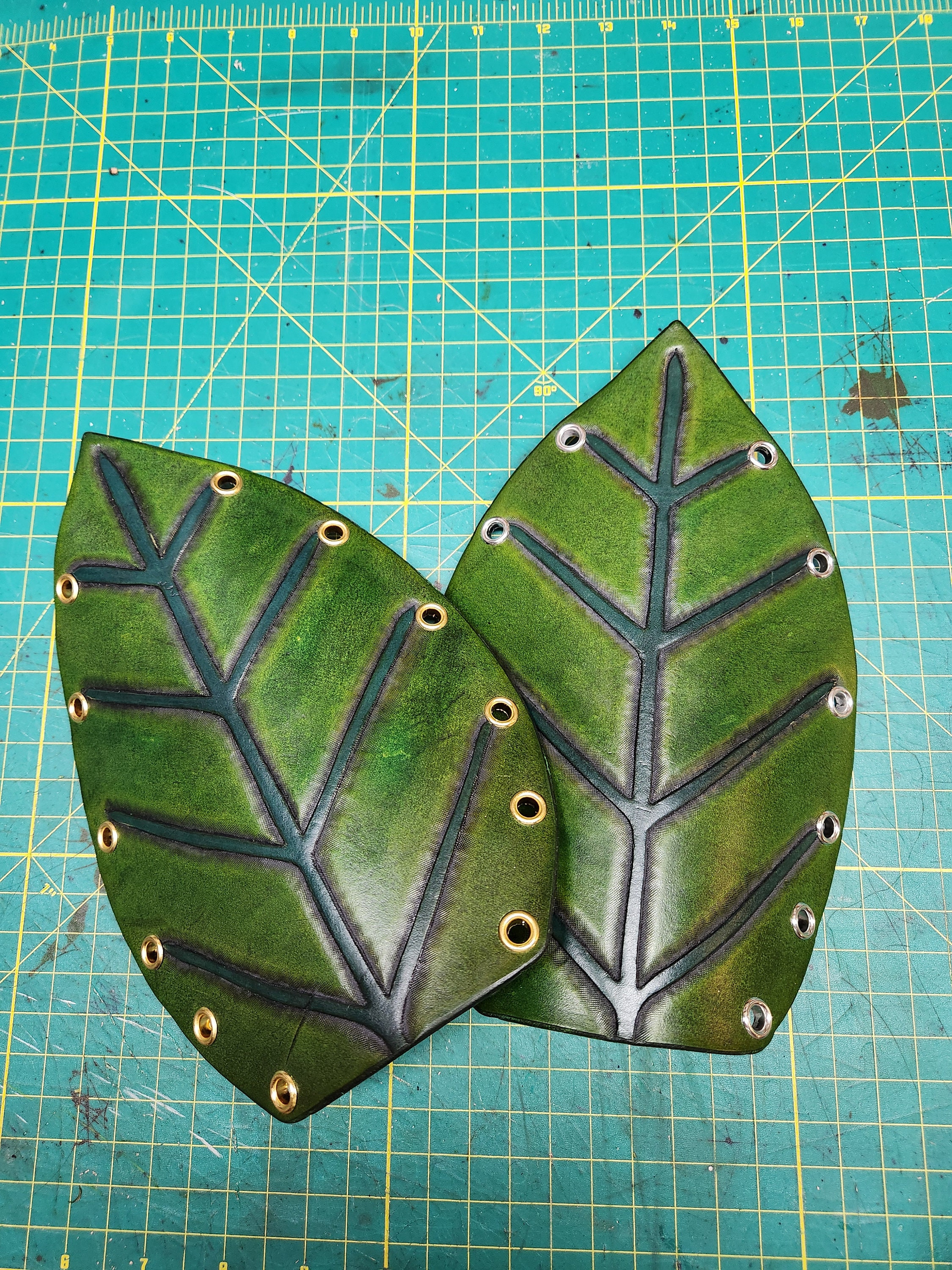 Leather Bracers Druid Armor Natural Gauntlet Medieval Leather Leaf ...