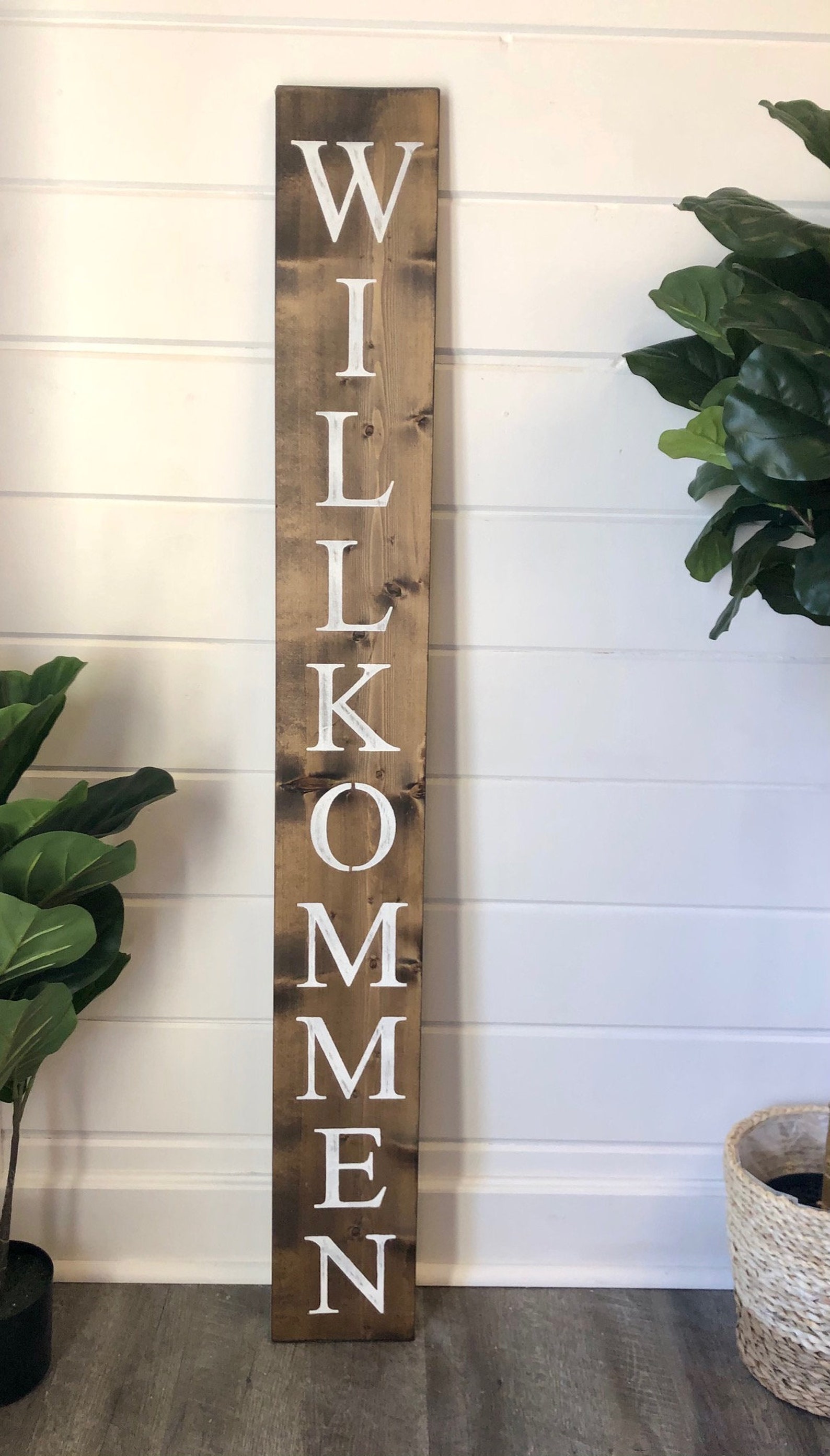 International Welcome Signs, Bienvenue, Velkommen, Benvenuto ...
