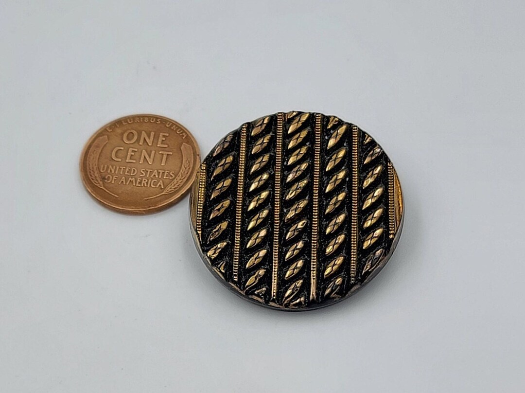 Vintage Buttons, Round Faceted Buttons, Black With Antique Gold Plated ...