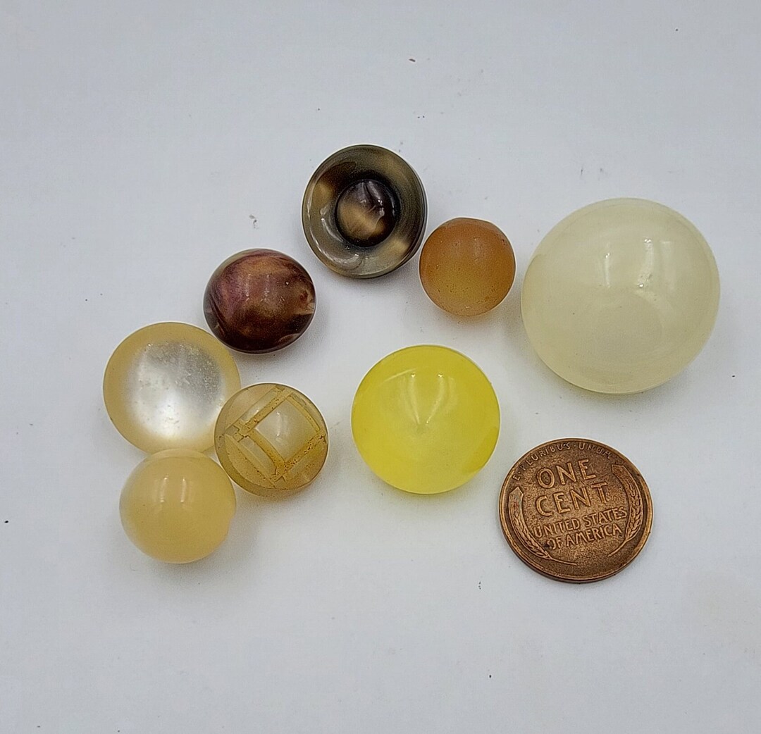 Vintage Buttons, Plastic Buttons, Shades of Brown, 1950-1960, Tortoise ...