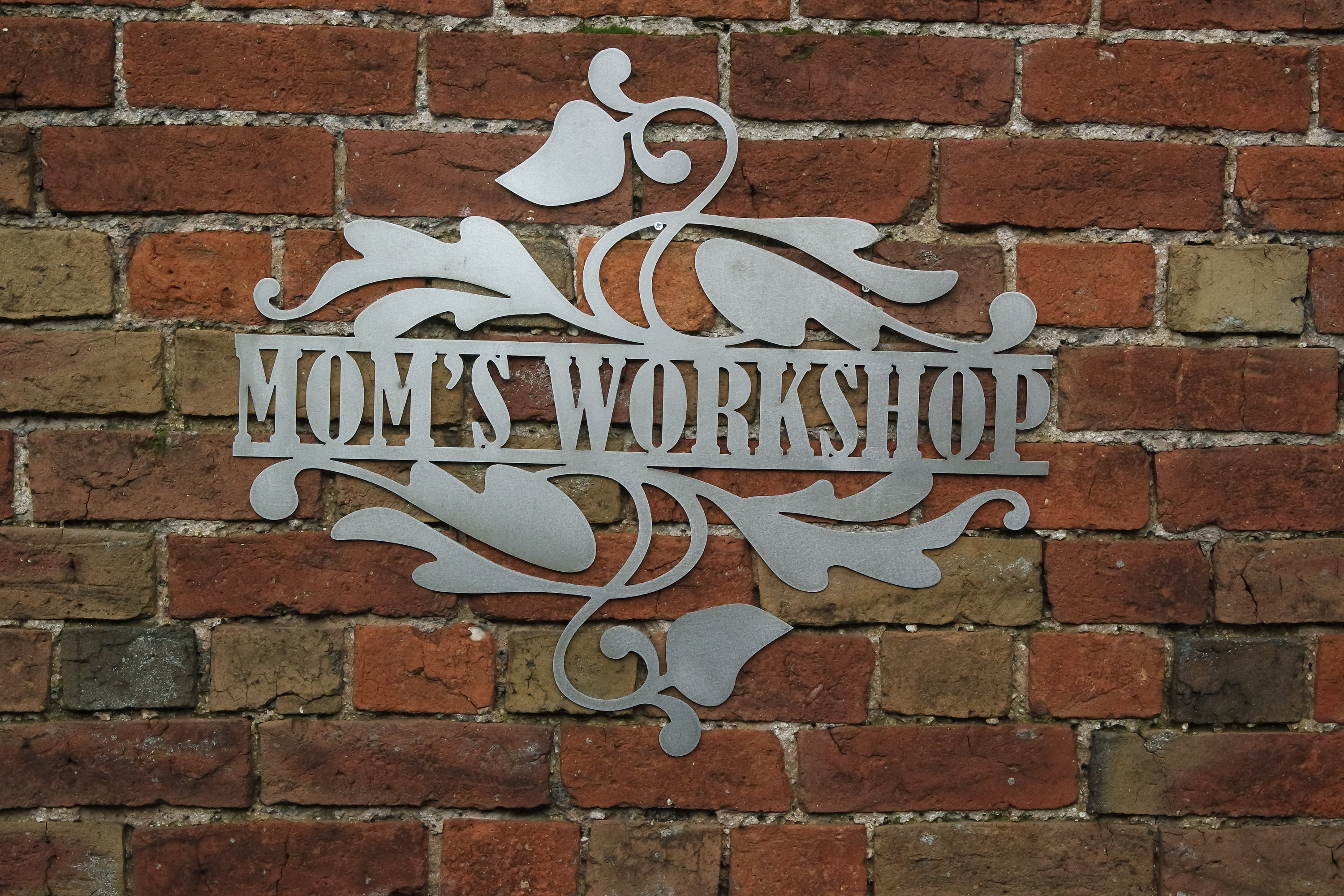 Mom's Workshop Sign - Etsy