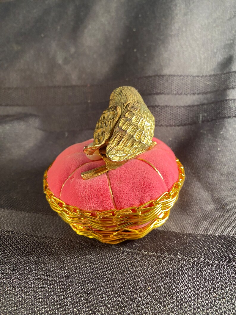 Vintage Hinged Gold Bird on Nest Thimble Holder Pin Cushion & Sterling ...