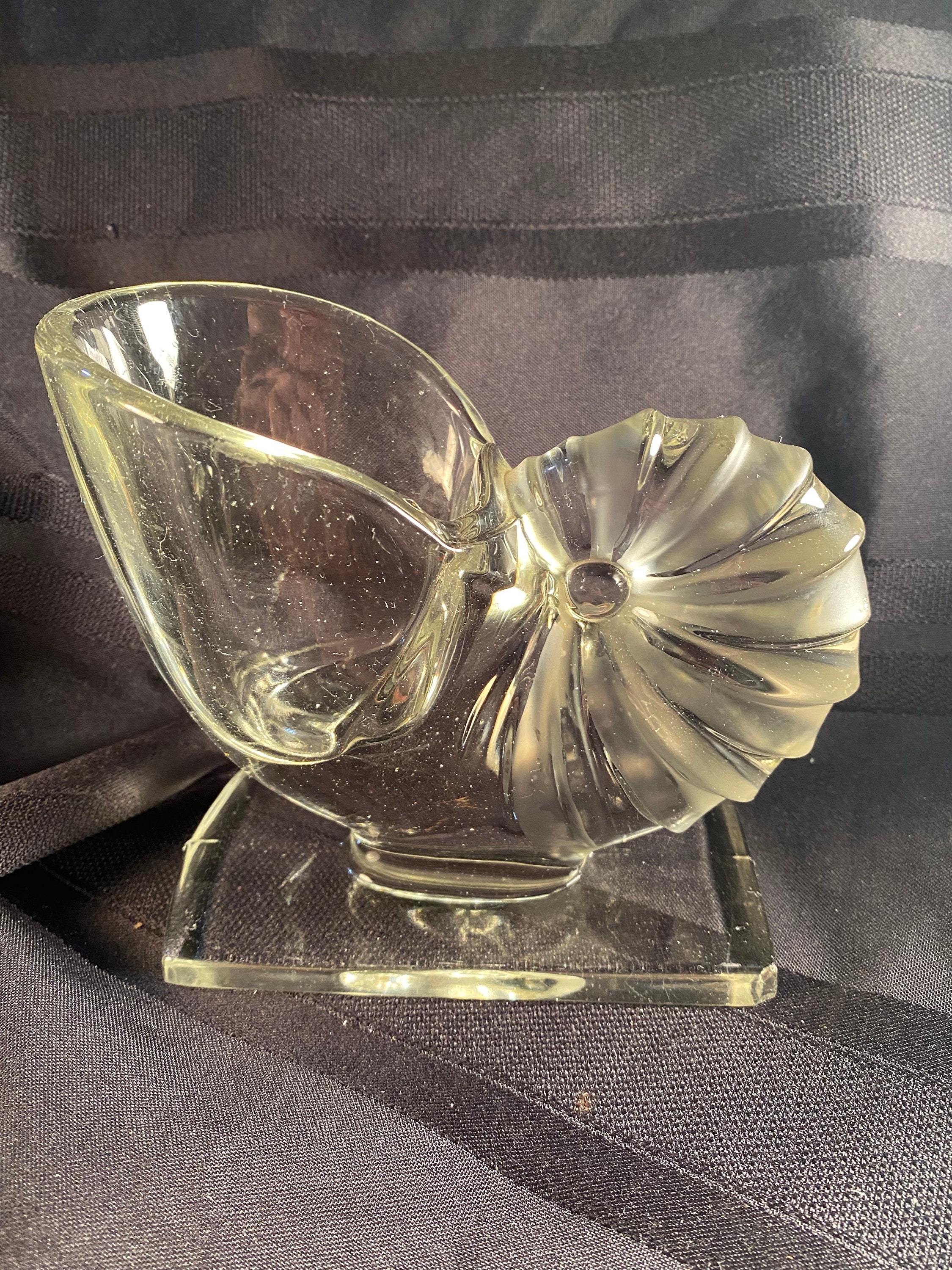 Vintage Glass Nautilus Shell Vase - Etsy