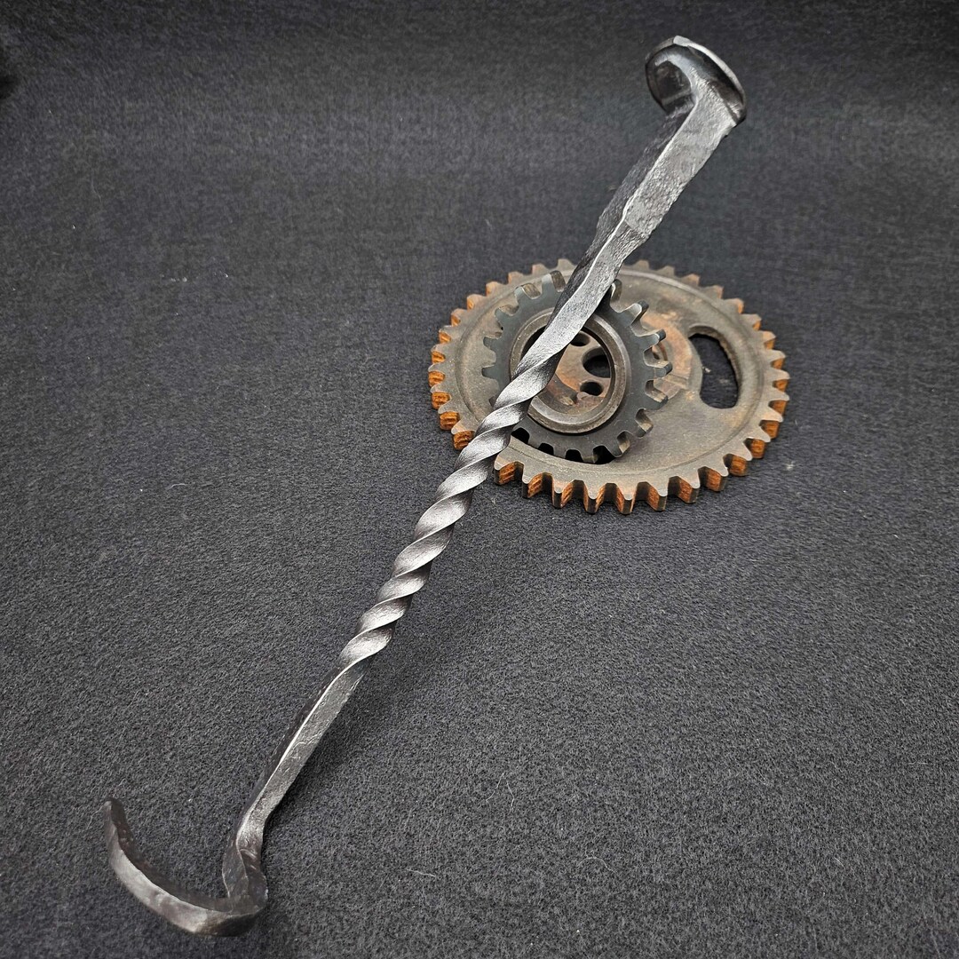 Hand-forged Railroad Spike Steak Turner – Rustic BBQ Tool - Etsy