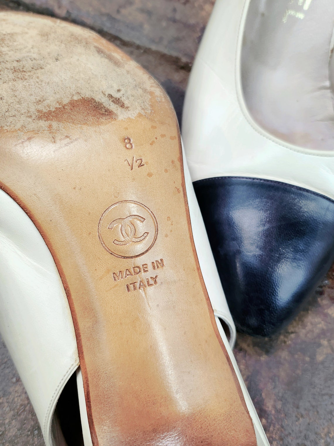 1980s Chanel Spectator Slingback Pumps With Box - Etsy