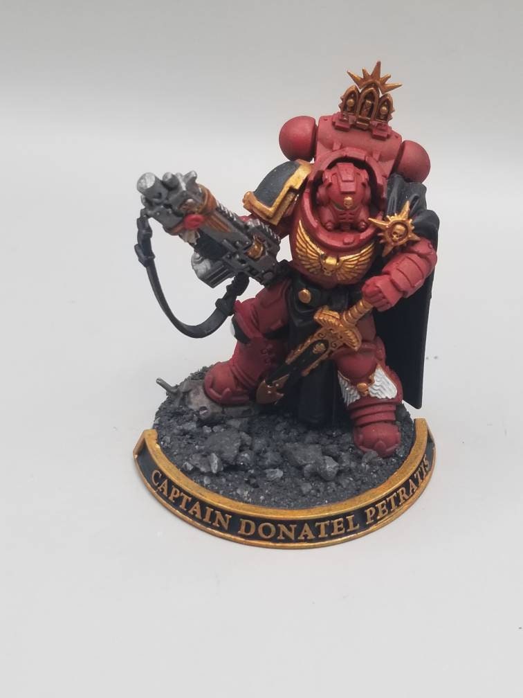 Warhammer 40K Blood Angels Captain With Master Crafted Auto Bolt Rifle ...