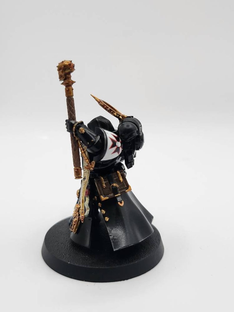 Warhammer 40K Black Templar Chaplain Reclusiarch Assembled - Etsy