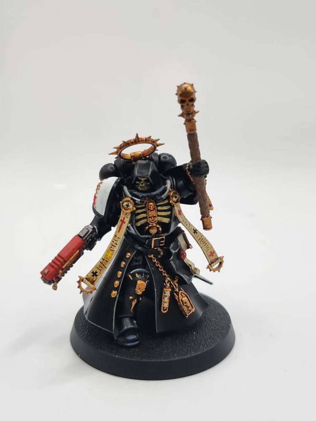 Warhammer 40K Black Templar Chaplain Reclusiarch Assembled - Etsy