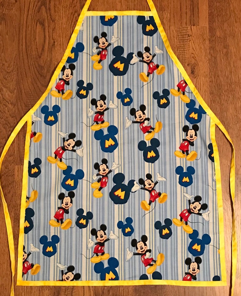 Character Aprons - Etsy