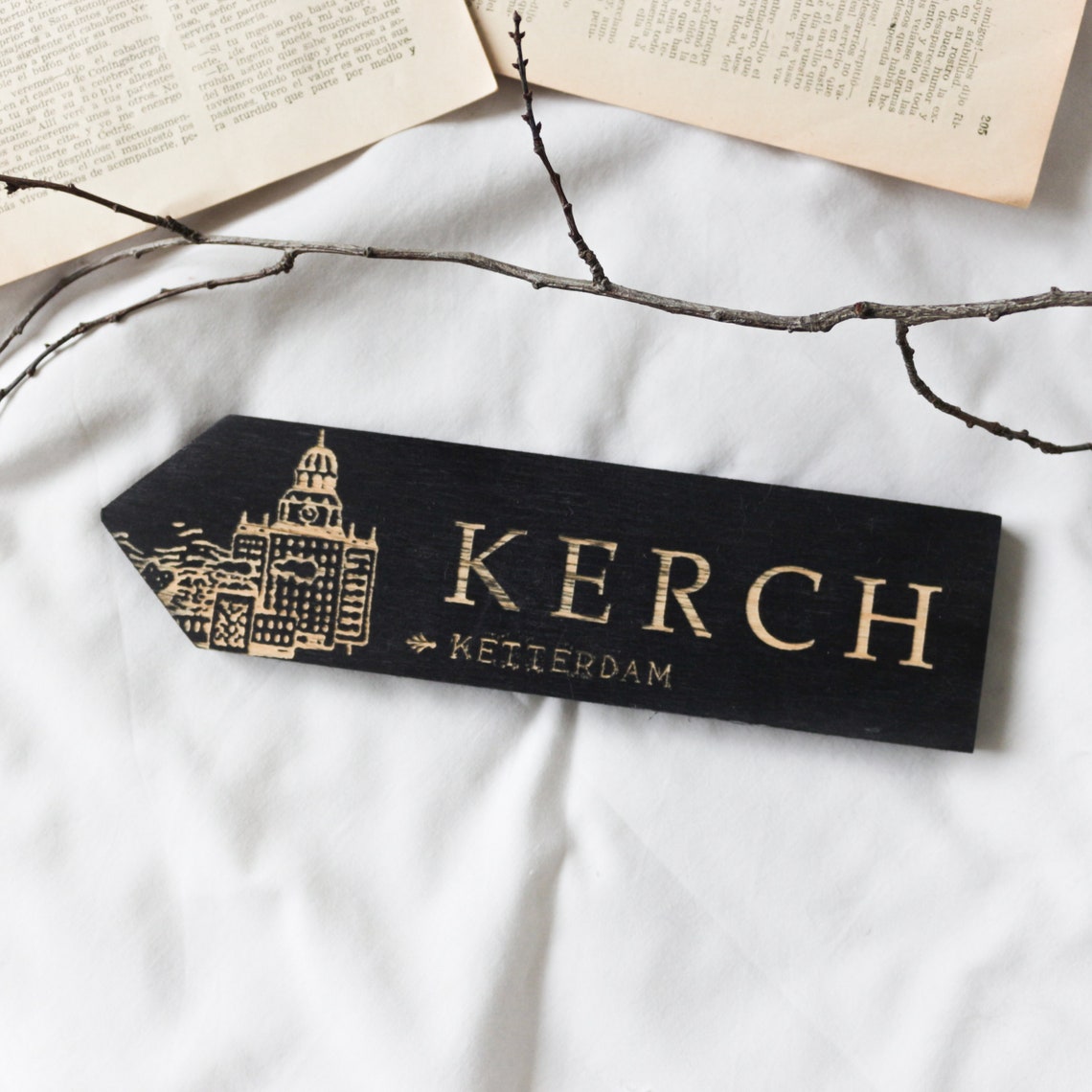 Grishaverse Individual Large Wooden Signposts Fjerda Kerch | Etsy