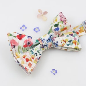 Elegant Men's Floral Bow Tie | Handmade Luxury Accessory for Weddings ...