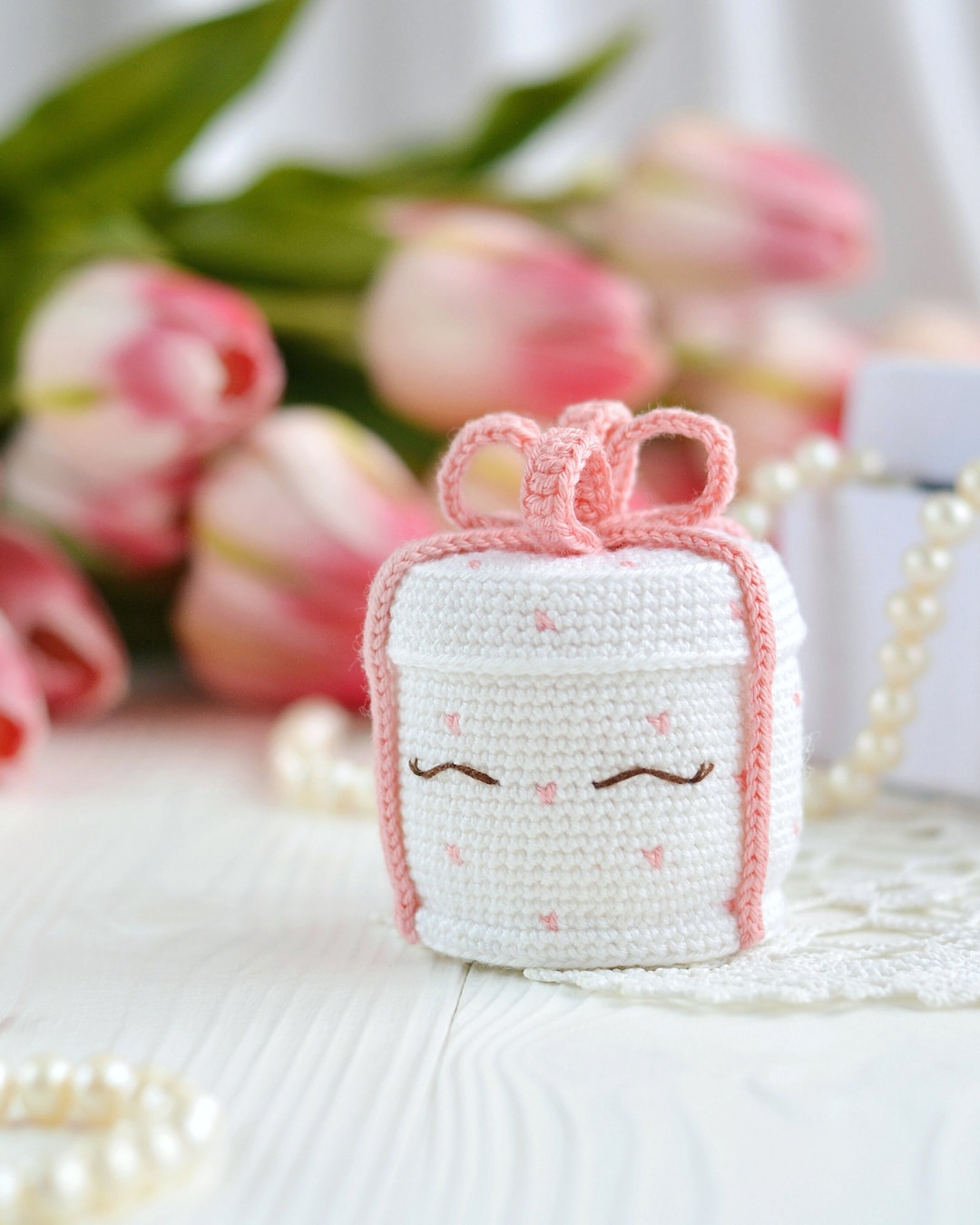 Crochet Gift Box Pattern, Amigurumi Valentine Gift Box Tutorial, DIY ...