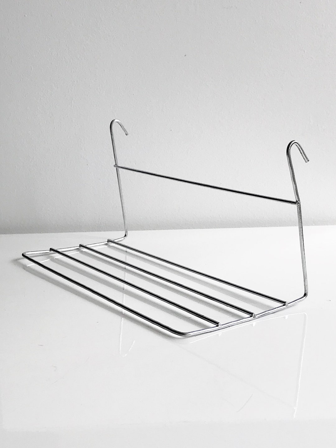Gray Shelf for Wire Wall Grid, Small Straight Shelf Rack for Mesh Memo ...
