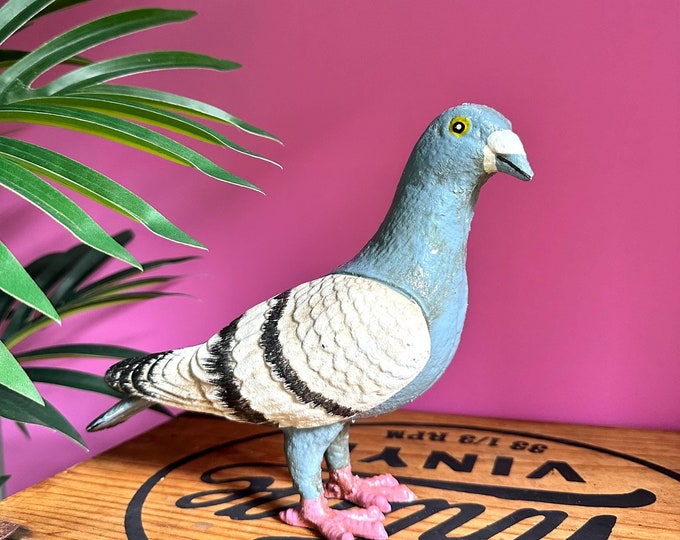 Fab Quirky Cast Iron Pigeon | British Bird Ornament | Standing Pigeon ...