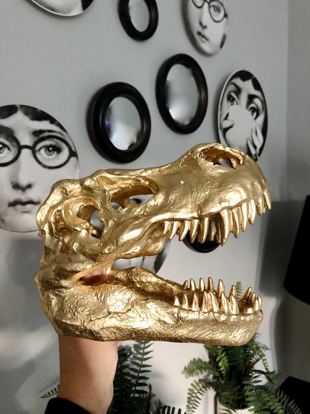 Quirky Gold T-rex Dinosaur Skull Table Decor | Desk Ornament | Quirky ...