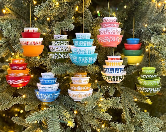 Miniature ornaments store