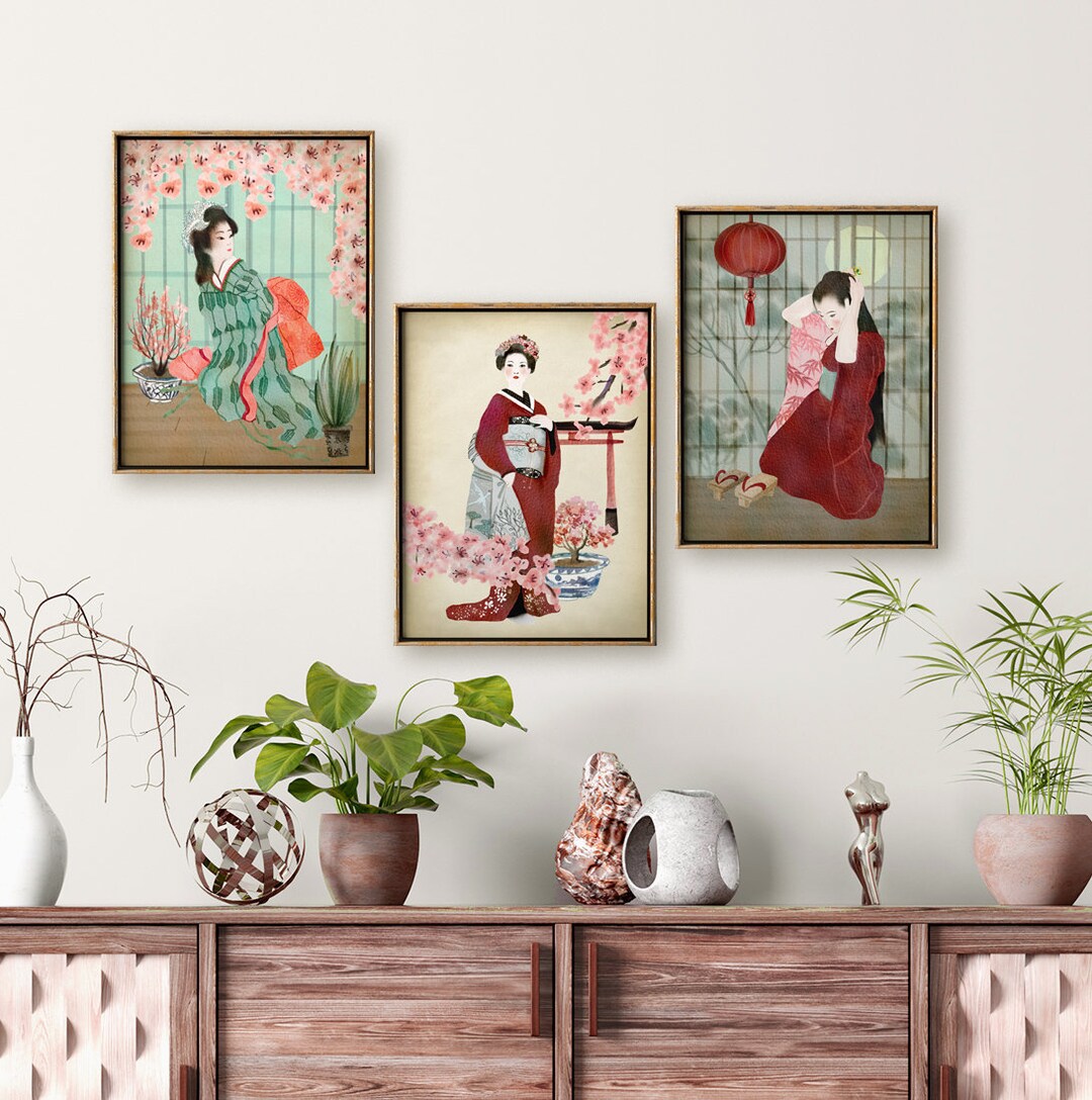 Traditional Japanese Women Art Prints, Set of 3, Geisha Art, Woman on ...