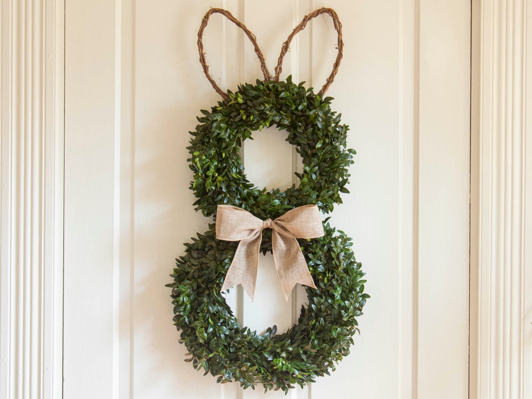 Easter Wreath, Bunny Wreath, Easter Bunny Wreath, Fresh Boxwood Bunny ...