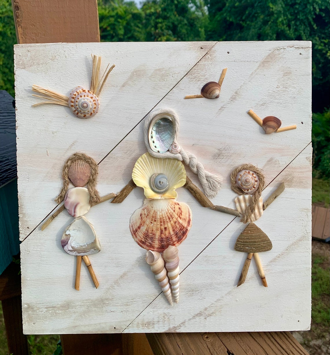 Seashell People Wall Art Decor / Grandmother / Mother & Daughters ...