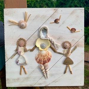 Seashell People Wall Art Decor / Grandmother / Mother & Daughters ...