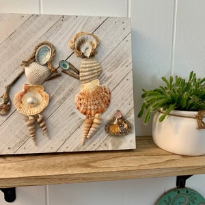Seashell People Wall Art / Shelling Beach Girls/ Sisters Friends Shell ...
