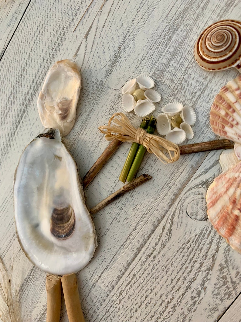 Seashell People Couple Wall Art, Beach Wedding Anniversary Gift - Etsy