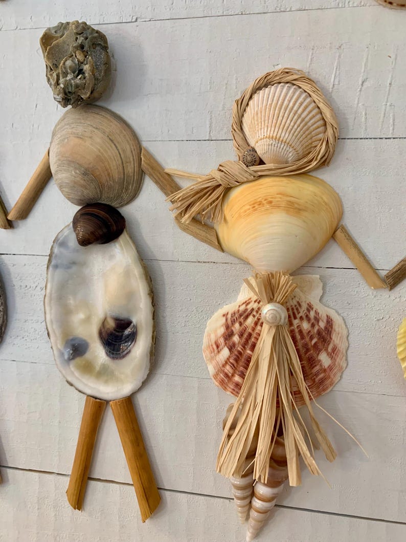 Custom Seashell Family Wall Art: Coastal Beach House Decor - Etsy