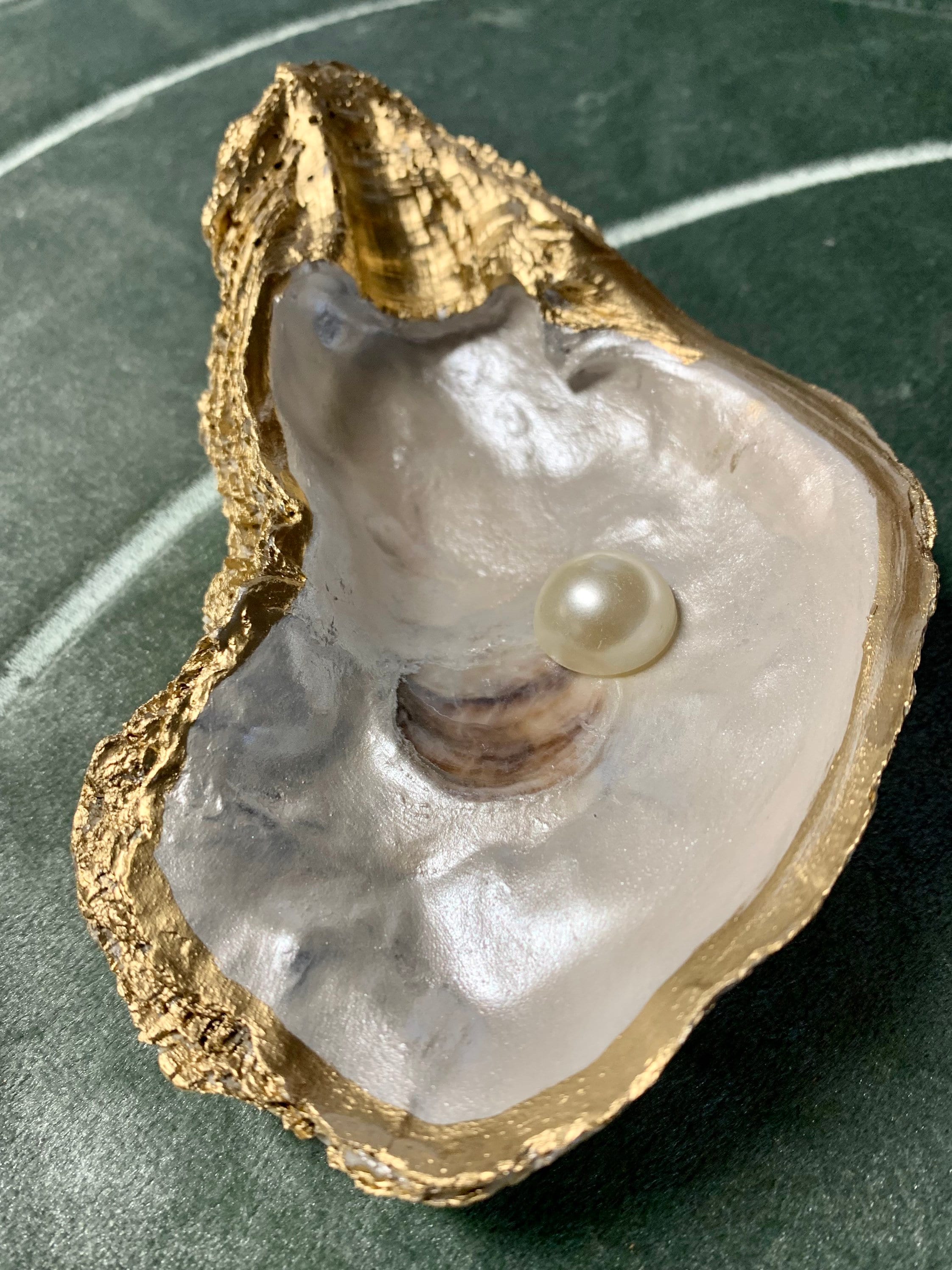 Oyster With Pearl Favor