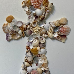 Seashell Cross Wall Hanging / Religious Wall Decor - Etsy
