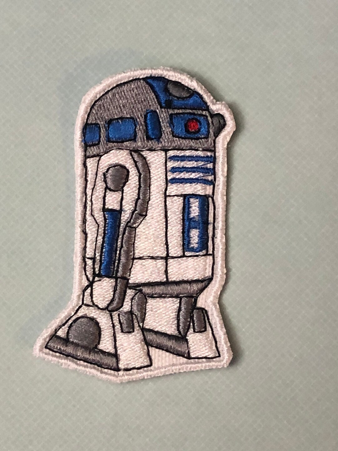 R2D2 Star Wars Disney Iron on or Sew on Patch - Etsy
