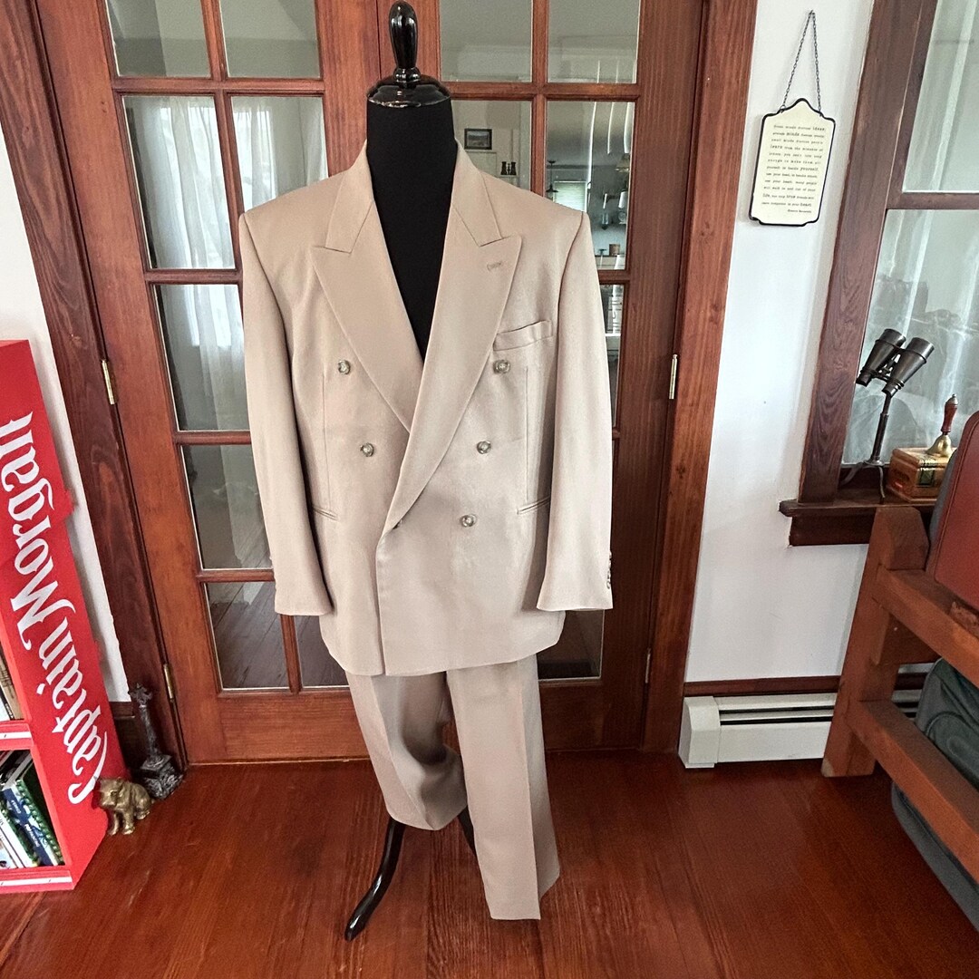Vintage 1980's or 1990's Gino Cappelli Men’s Double Breasted Suit 44S ...