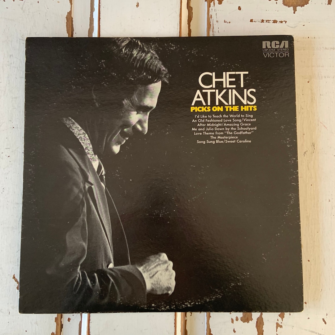Vintage 1972 Chet Atkinson Picks on the Hits Vinyl Album - Etsy
