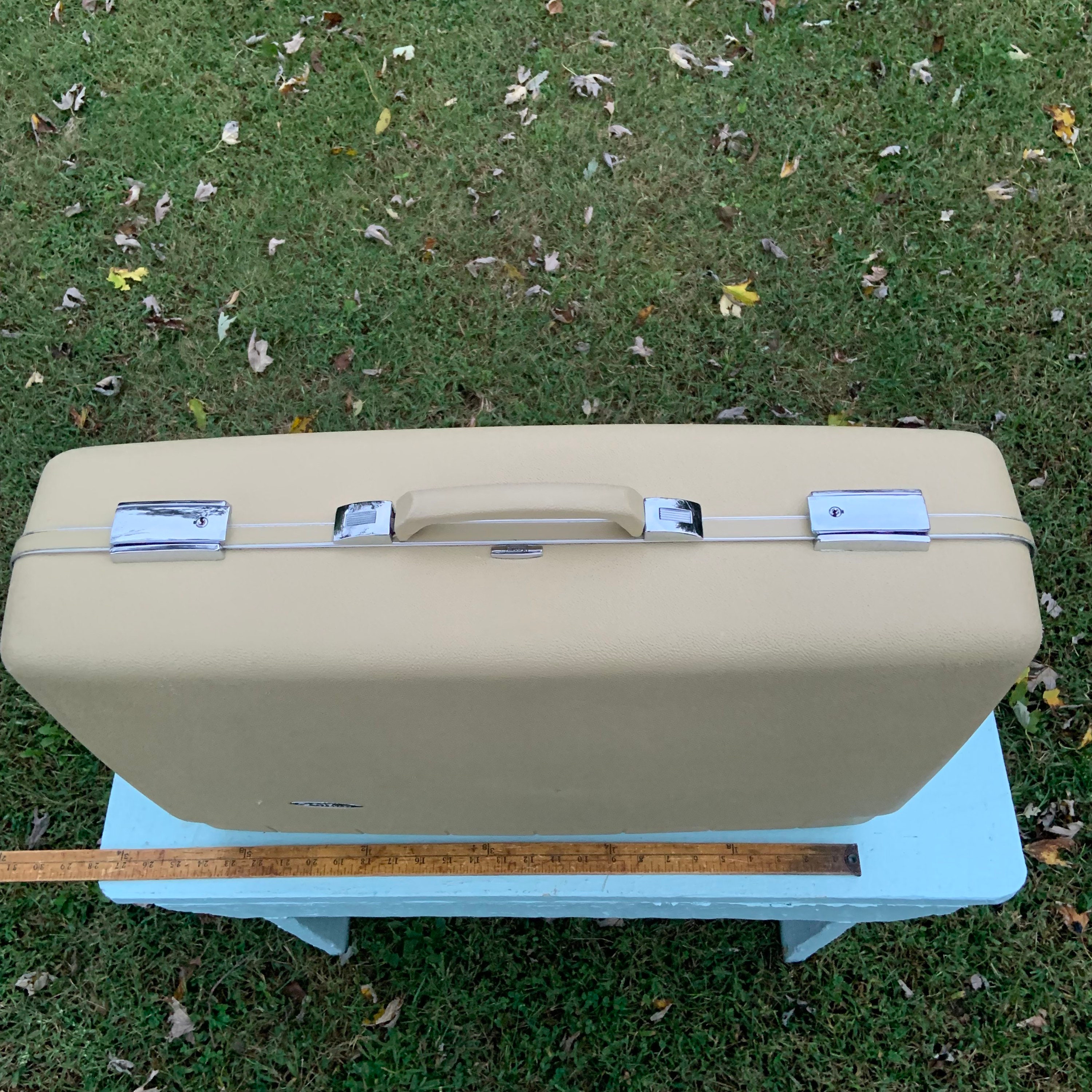 Vintage 1970’s Vintage Forecast Sears Suitcase Luggage - Etsy