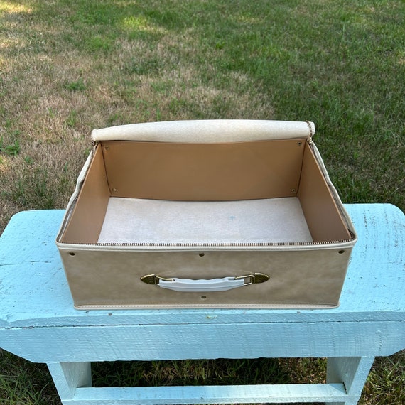 Vintage 1970’s Vinyl Foldable Retro Suitcase - Gem