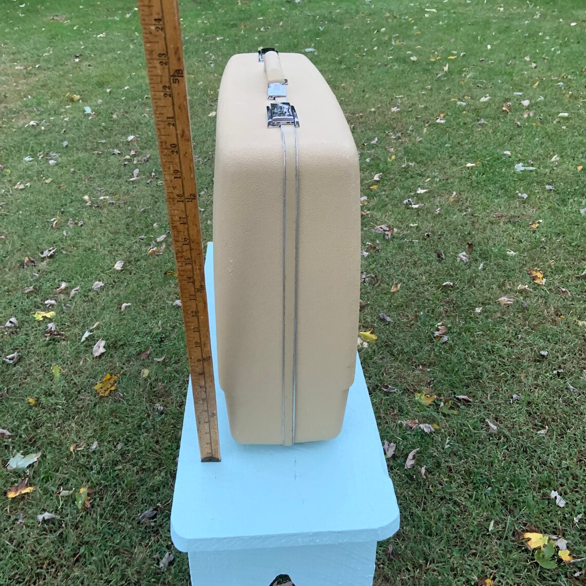 Vintage 1970’s Vintage Forecast Sears Suitcase Luggage - Etsy